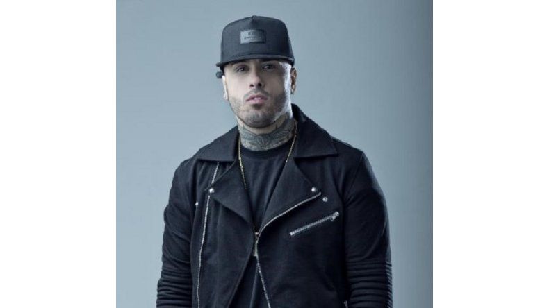 Nicky Jam impone su estilo en la antesala de los Premios Billboard