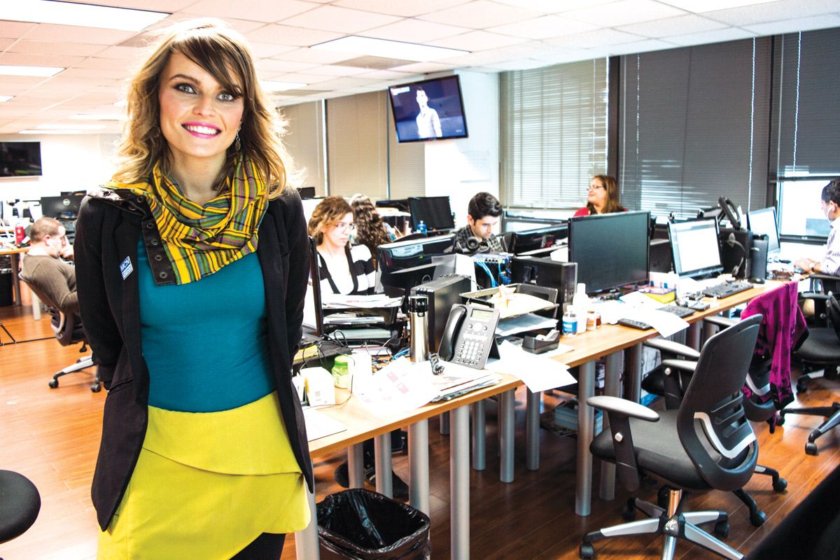 Gloria Álvarez con internet desmantela al populismo