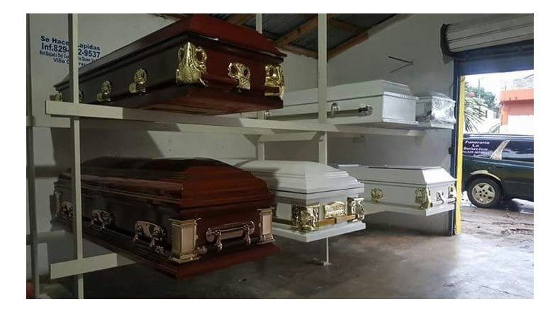Una funeraria rebaja precios de ataúdes por el Viernes Negro ...