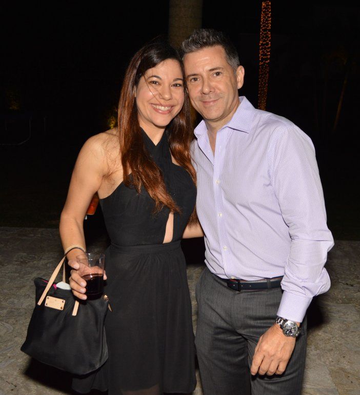 Noche de karaoke y Cabaret a beneficio del Zoetic Stage