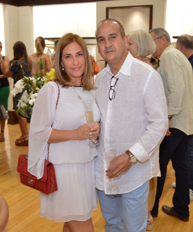 Cálida bienvenida a Adriana Degreas