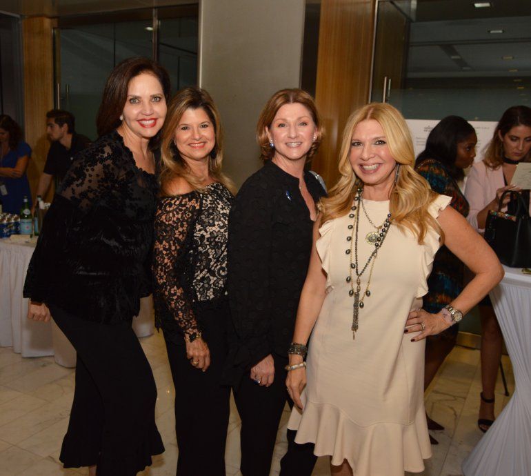 A punto para la gran gala de Amigos for Kids