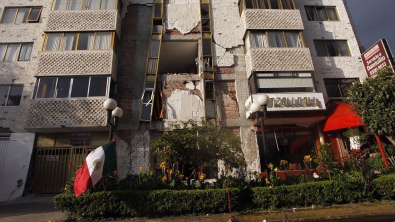 Capital mexicana aprueba demolición de once edificios dañados por el ...