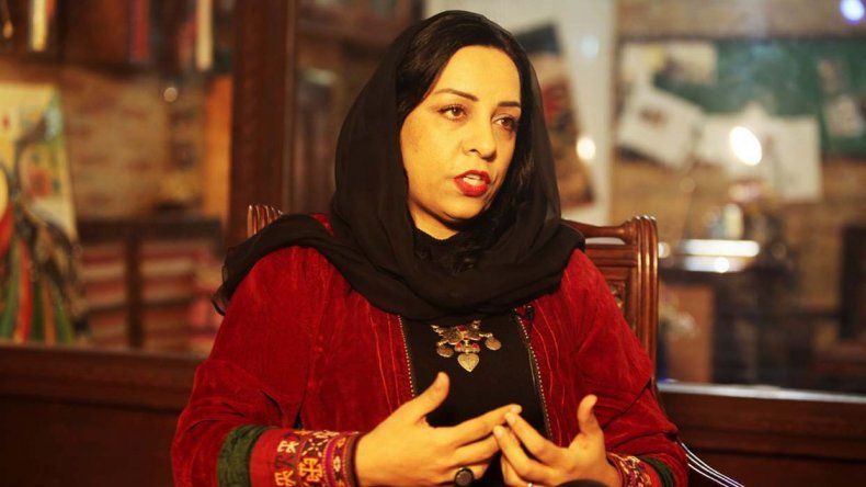 La directora de cine Roya Sadat, la voz de las mujeres en Afganistán ...