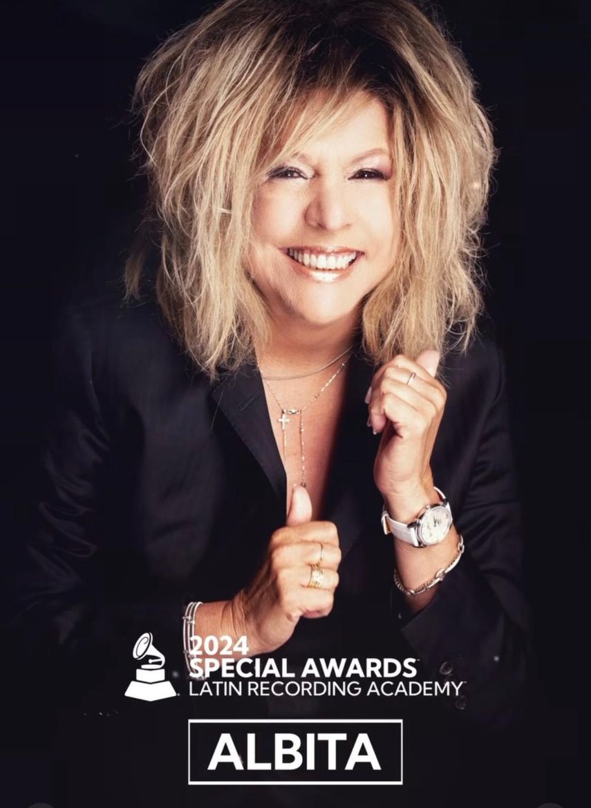 Albita Rodríguez recibe premio a la Excelencia de los Latin Grammy 2024