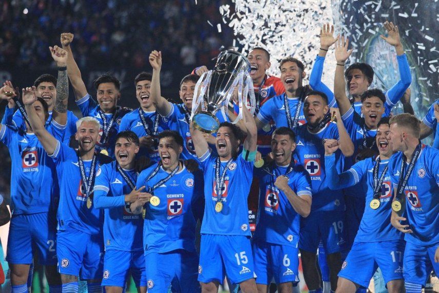 Cruz Azul de México es campeón de la Copa de Campeones de la Concacaf