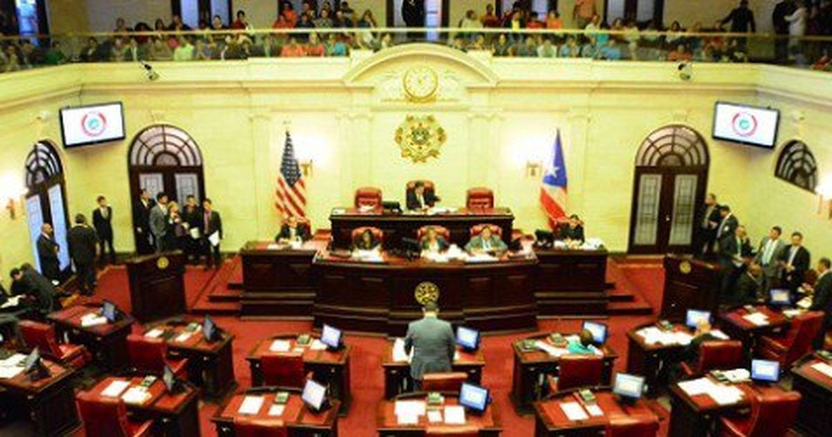 Senado de Puerto Rico a favor de nuevo rumbo en relación con EEUU