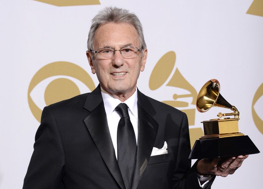 Muere Al Schmitt, ingeniero y productor ganador de 20 Grammy