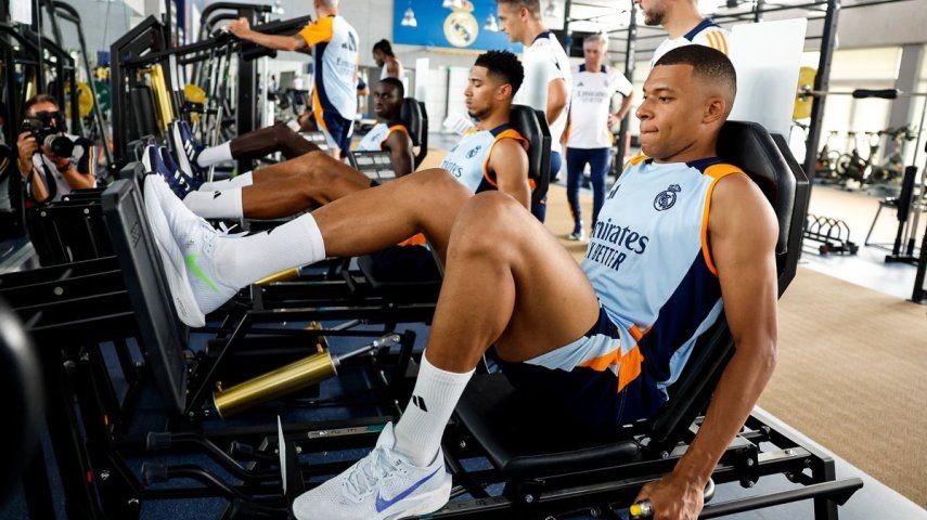 Mbappé entrena por primera vez con el uniforme del Real Madrid