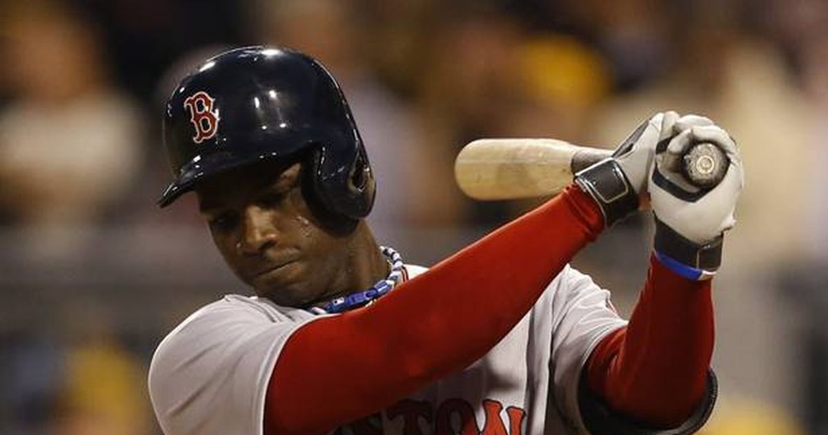 Cubano Rusney Castillo debuta en el béisbol puertorriqueño