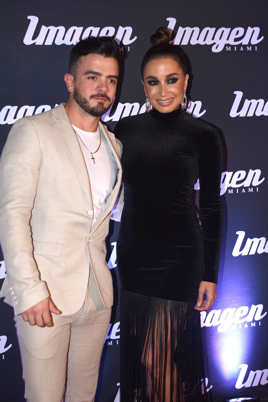 Majida Issa engalana la portada número 14 de la revista Imagen Miami