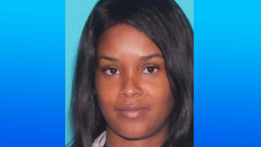 FBI Miami busca a mujer por fraude de $34 millones con fondos de COVID-19