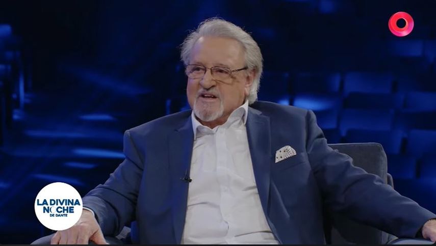 Sarah gadon pelada her place is pretty accessible.