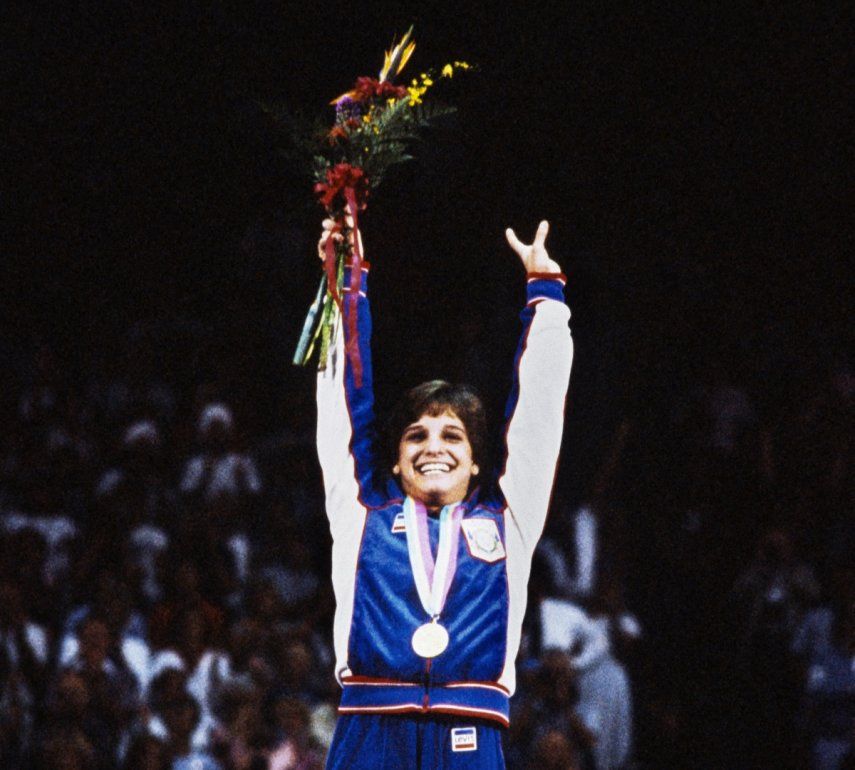 Mary Lou Retton lucha su batalla más fuerte por la vida