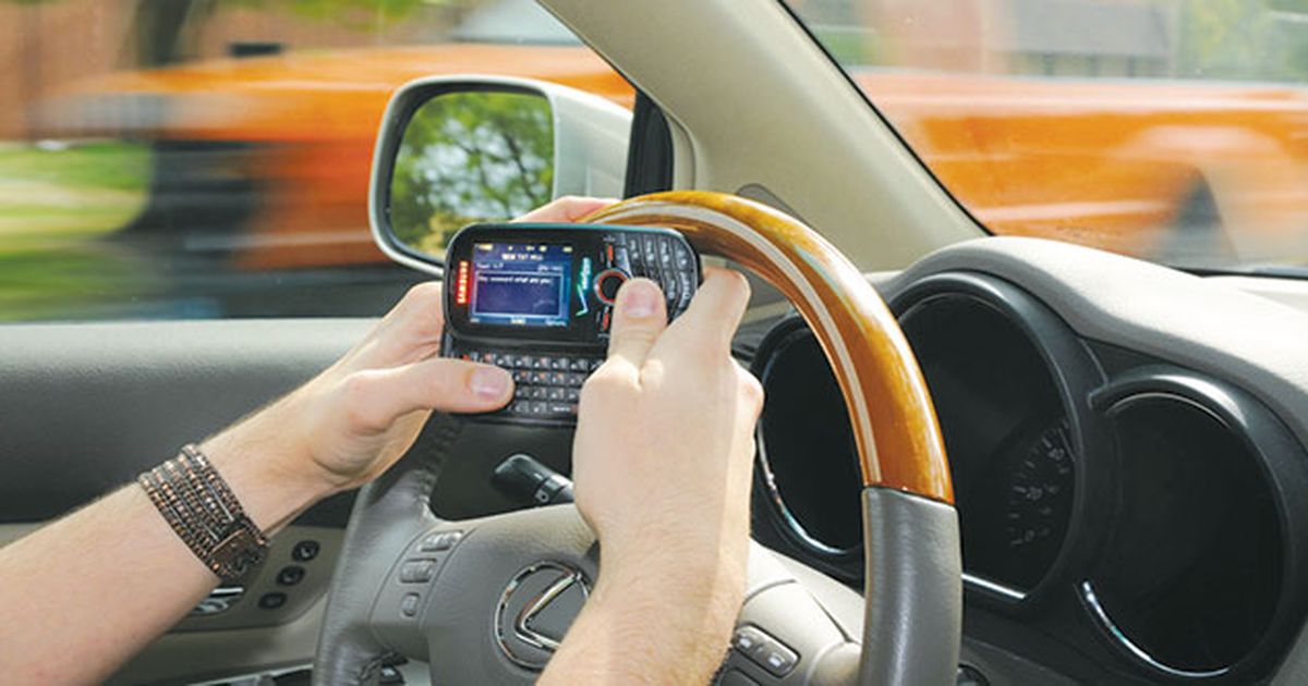 En cuenta regresiva los mensajes de texto al conducir en Florida