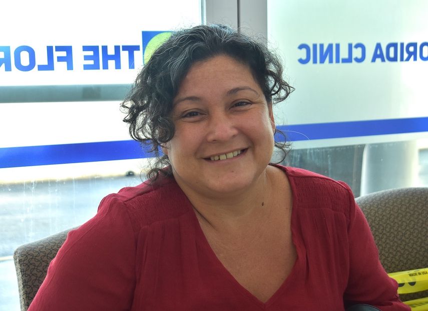 La opositora cubana Iris Ruiz recibe atención médica en Miami