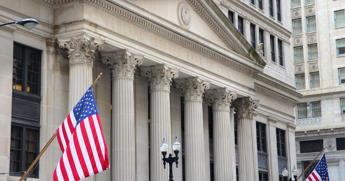 Reserva Federal habla de enorme alza de tasas de interés