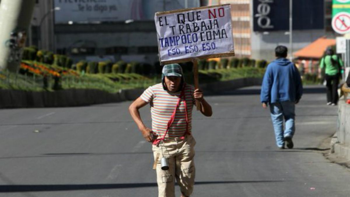 Obreros Del Mundo Se Movilizan Para Conmemorar El Día Del Trabajador
