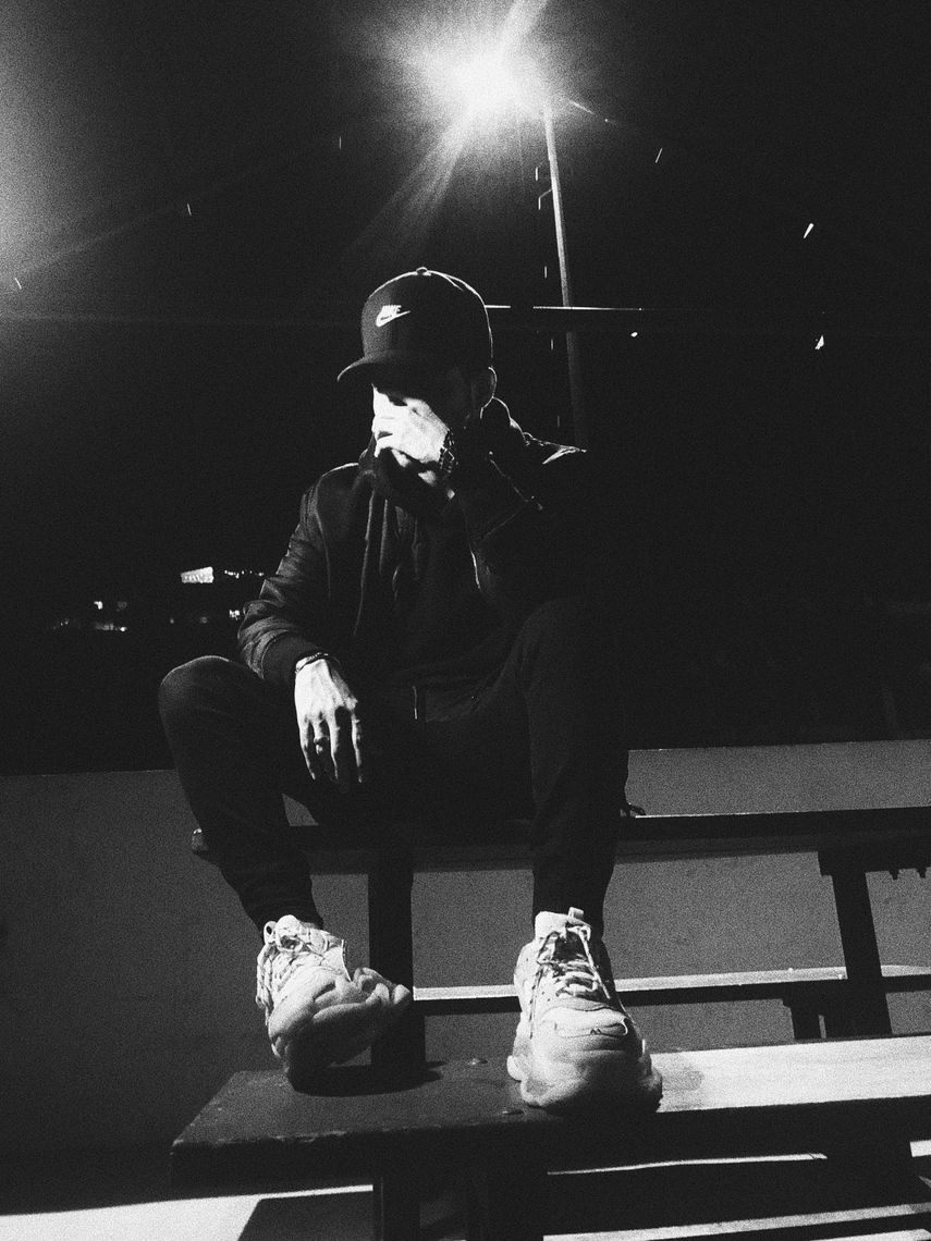 Venezolano LRNZ.y presenta una nueva forma de hacer música