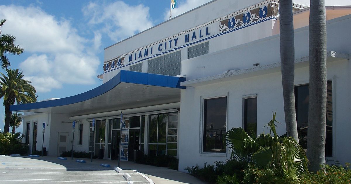 Miami en suspense hasta fallo judicial sobre mapas electorales