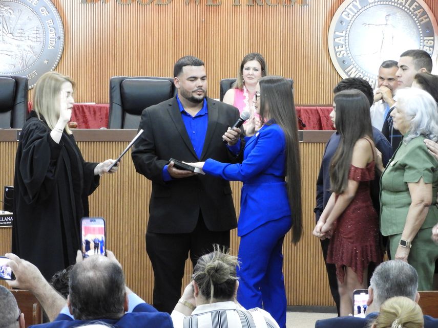 Hialeah: Jackie García-Roves hace historia, se juramenta como la ...
