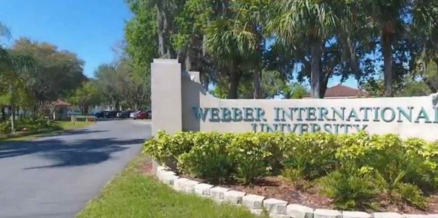 Profesores de universidad de Florida podrán llevar armas en el campus