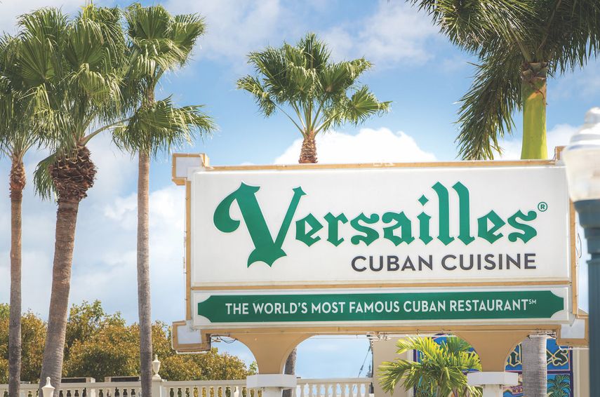 Versailles: 50 años de la catedral del sabor en Miami