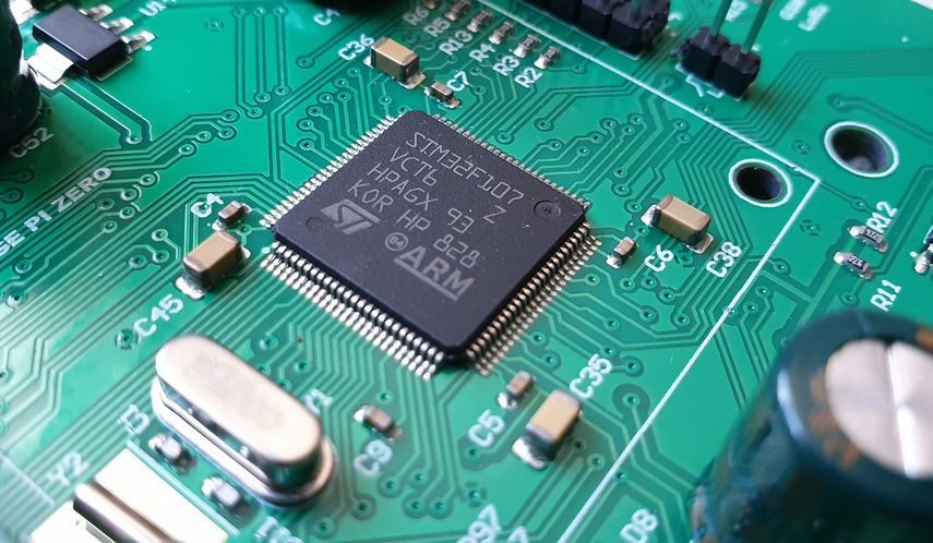 Taiwán enfrenta la amenaza de China con grandes tecnologías