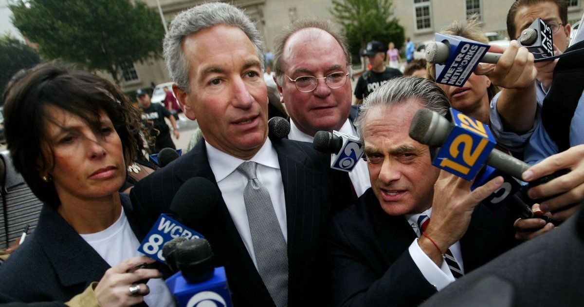 Charles Kushner, nominado por Trump para embajador de EEUU en Francia