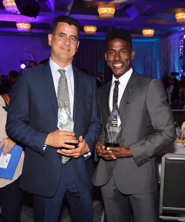 Concurrida cena y reconocimiento anual Hall of Fame del MDC