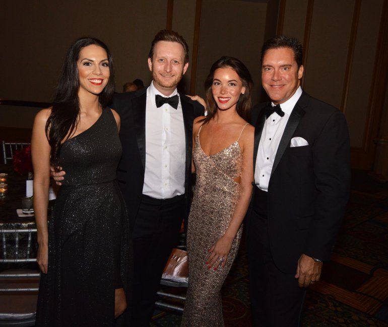 Amor, esperanza y estilo Mardi Grass en la gala del Diabetes Research ...