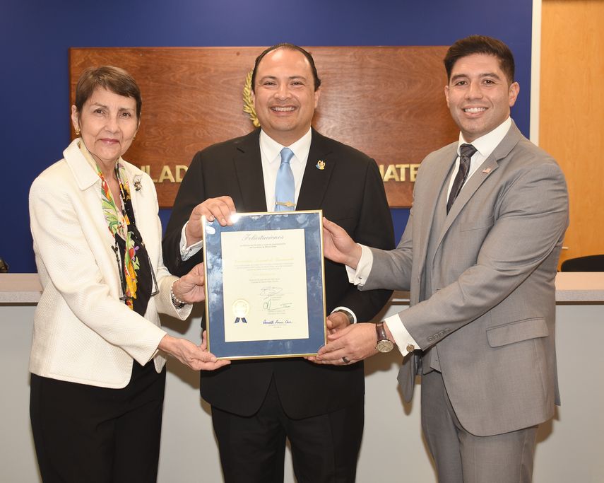 Inauguran sede del consulado de Guatemala en Miami