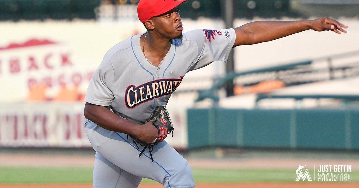 Los Marlins adquieren a McKenzie Mills en cambio con los Filis