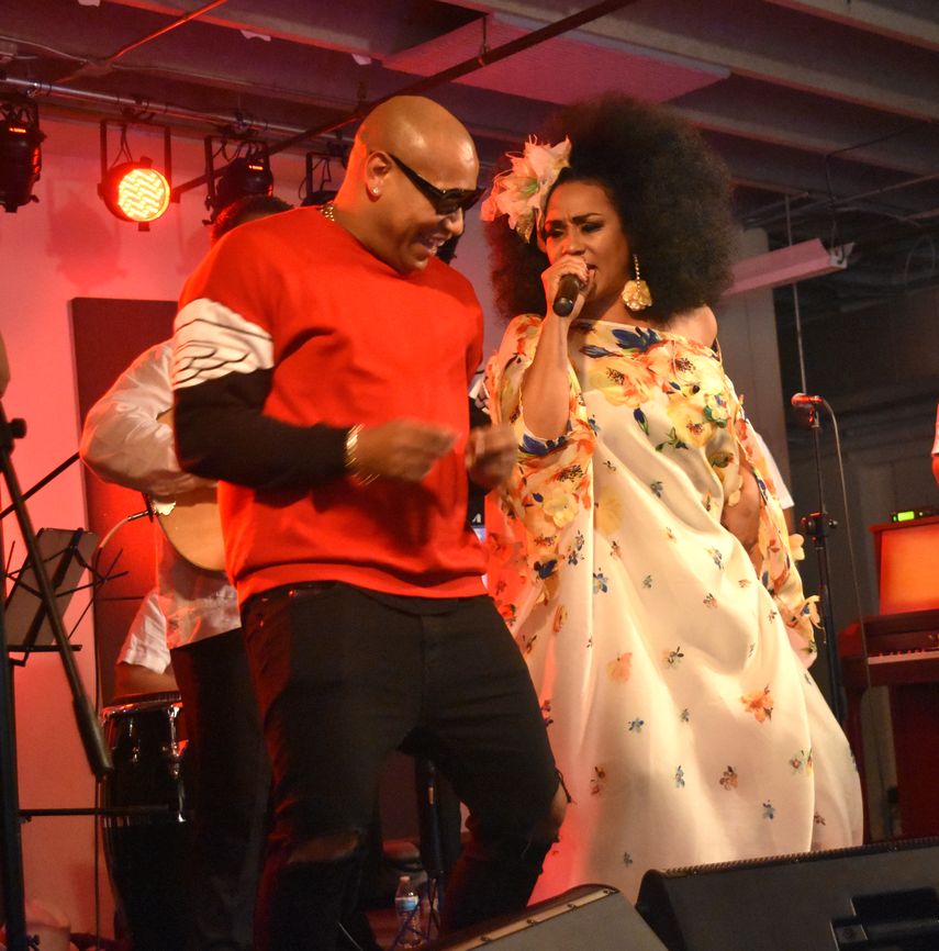 Aymée Nuviola presenta su disco A Journey Through Cuban Music en Miami