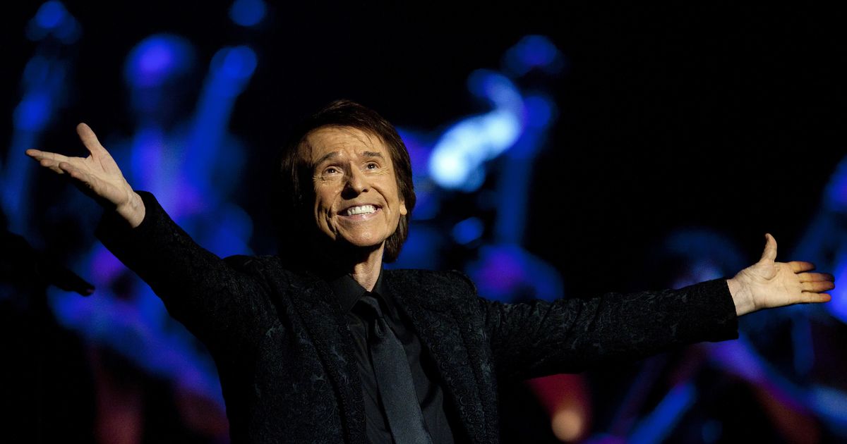 Raphael festeja 60 años de carrera artística con serie