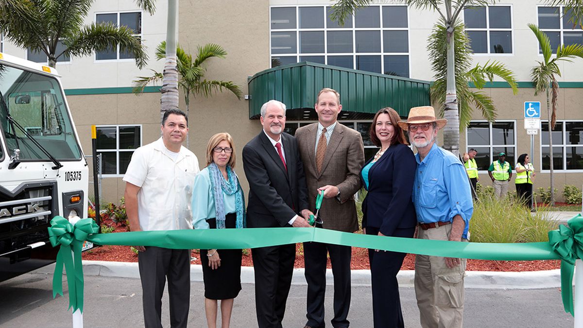 Waste Management de Miami-Dade inaugura centro de operaciones en Medley