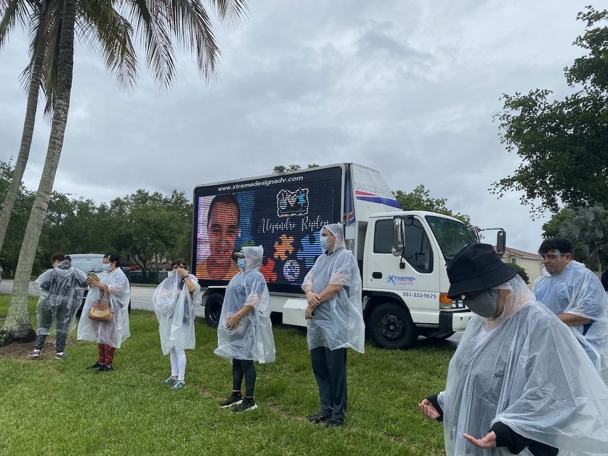 Elevan plegarias por el descanso eterno de Alejandro Ripley