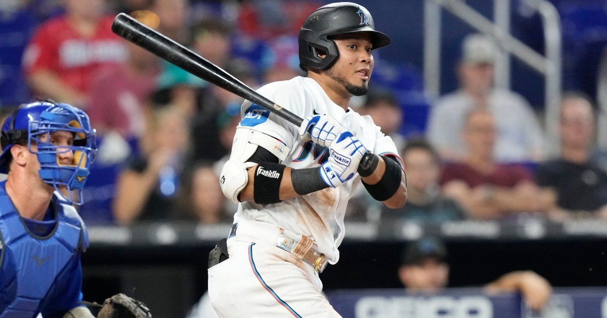 Comparan a venezolano Luis Arráez con una leyenda del Salón de la Fama