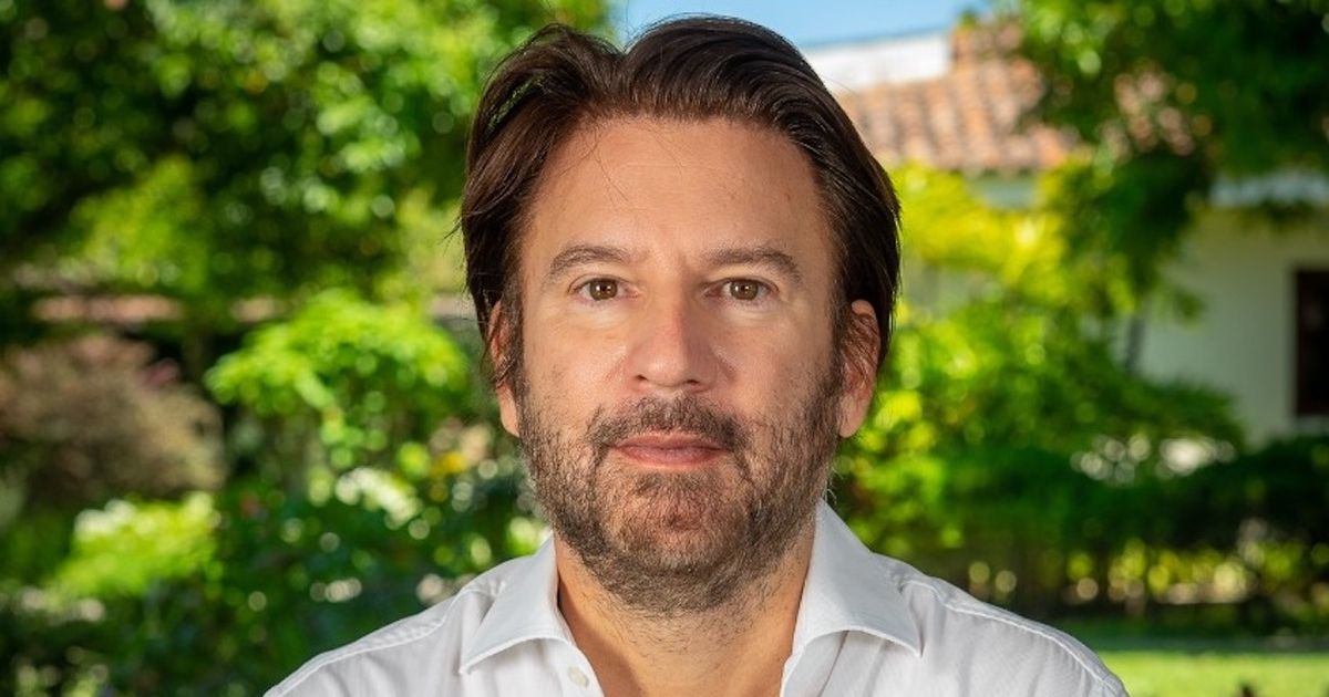 Fernando Poma, a través de la Fundación Renacer, capacita a jóvenes ...