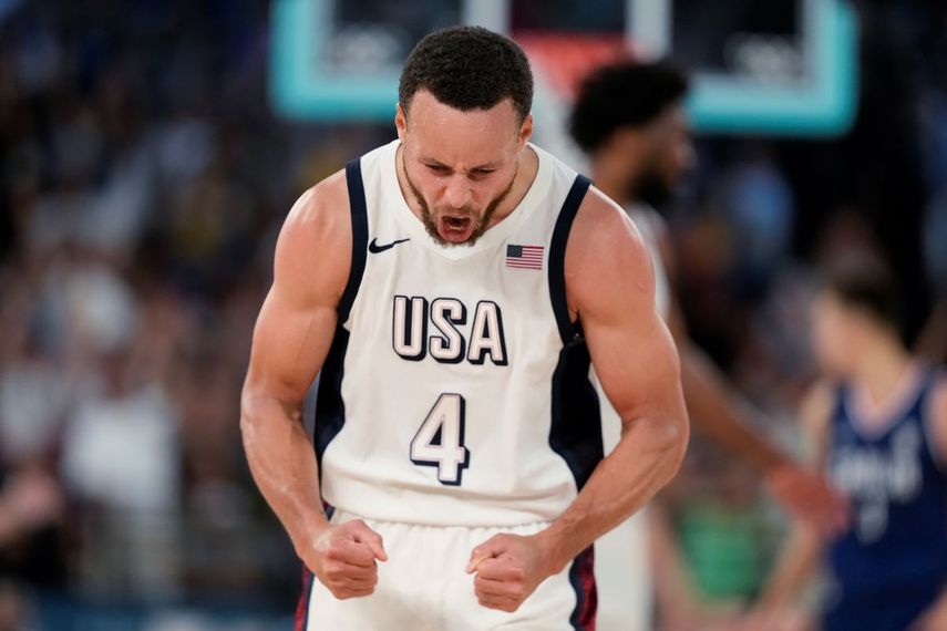 Stephen Curry sigue en los Warriors un año más y un sueldo escandaloso