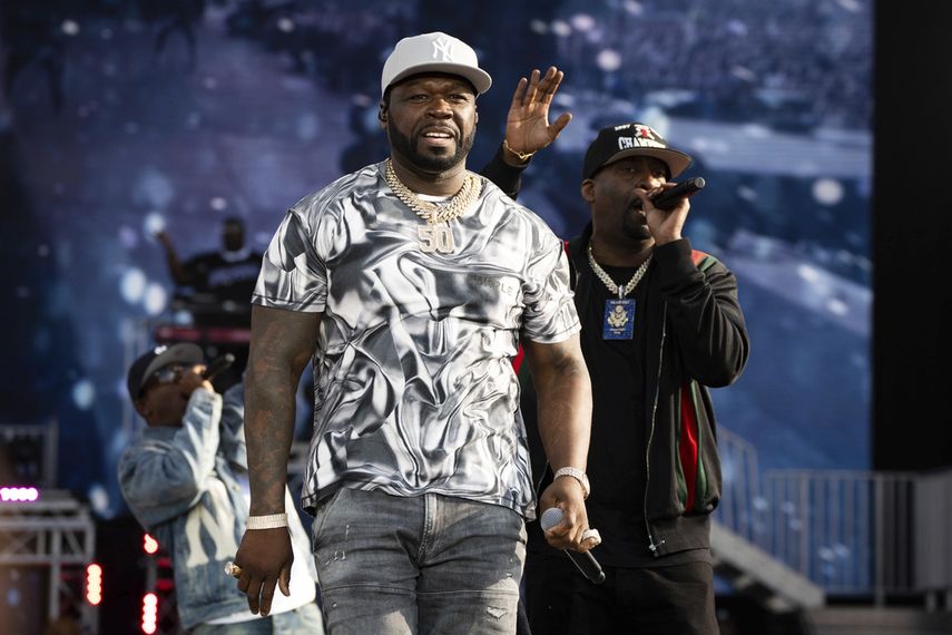 Rapero 50 Cent hiere a una mujer al arrojar un micrófono