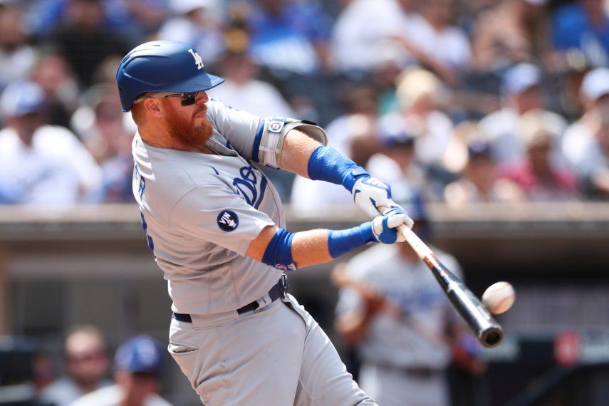 Medias Rojas firman a Justin Turner por una temporada