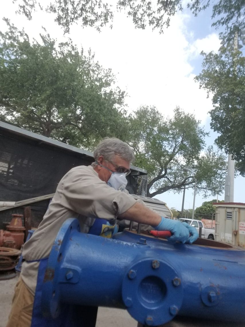 Leo Castillo, el cirujano de las bombas