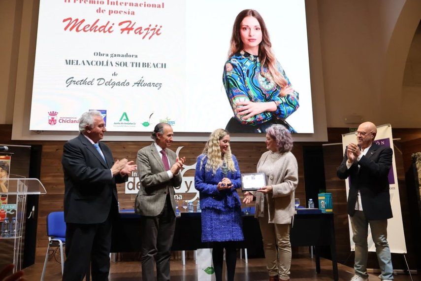 Periodista de DIARIO LAS AMÉRICAS Grethel Delgado recibe premio ...