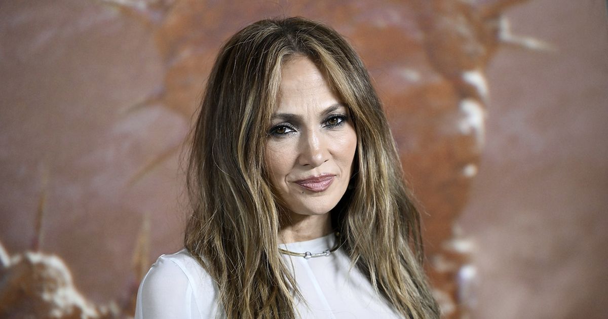 Jennifer López insta a sus seguidores a votar