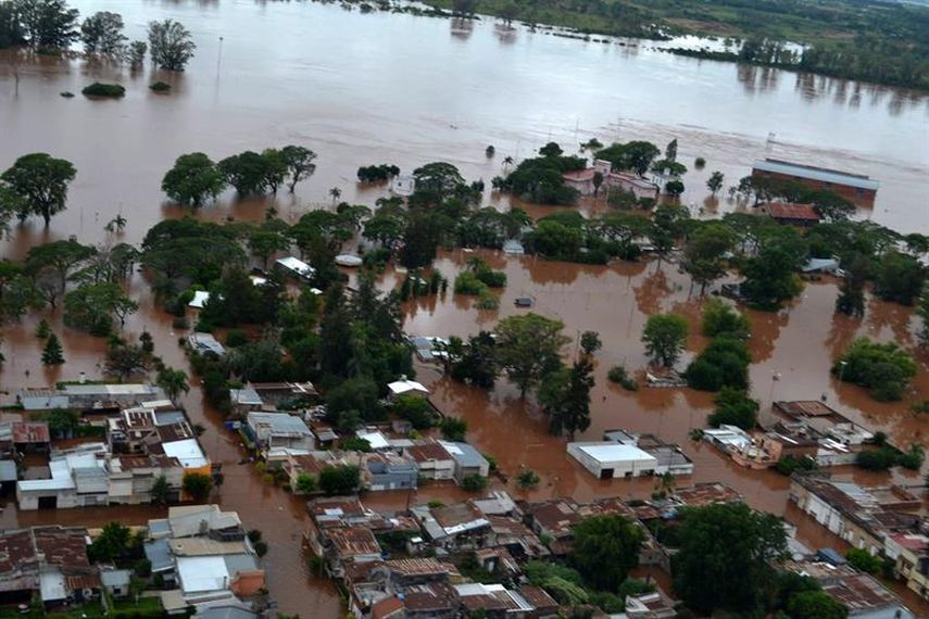 Inundaciones Afectan A Países De América Del Sur