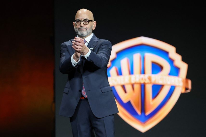 Warner Bros revela imágenes de la arriesgada reedición de Superman