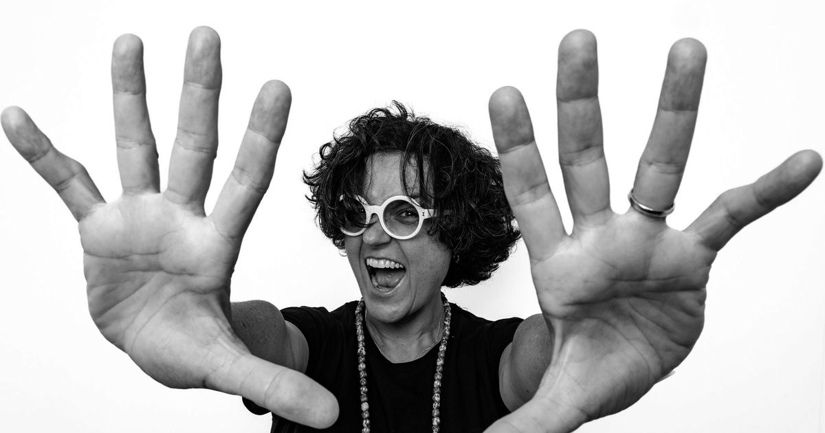 Caricaturista Rayma Suprani debuta como escultora en Miami