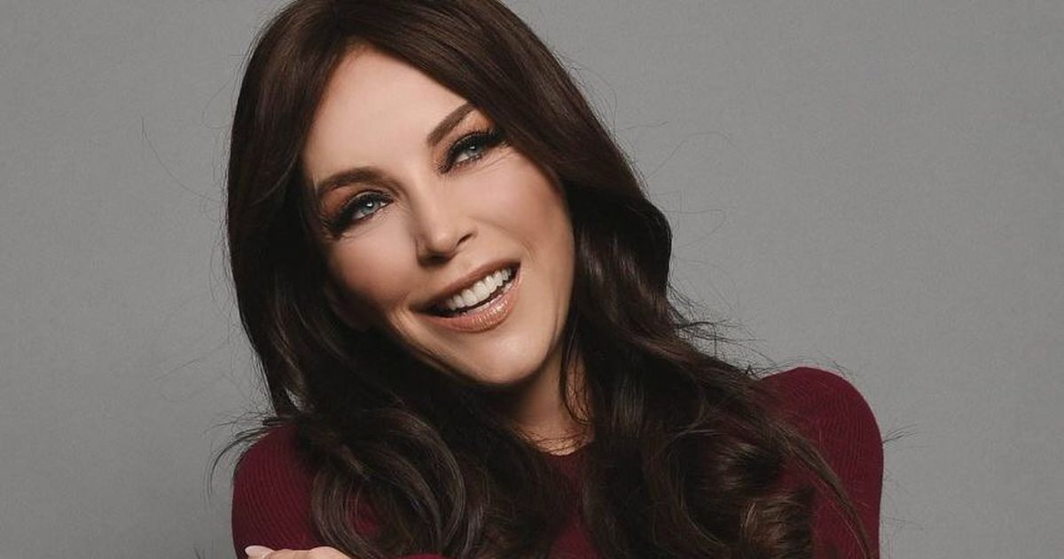 La actriz mexicana Laura Flores: Ser feliz es lo esencial