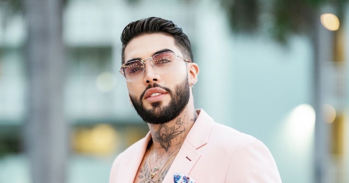 Milton Tabares, el influencer de la belleza que brilla en Atelier